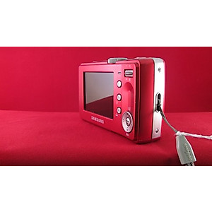 Samsung Digimax S730 7.2MP Digital Camera with 3x Optical Zoom (Pink)