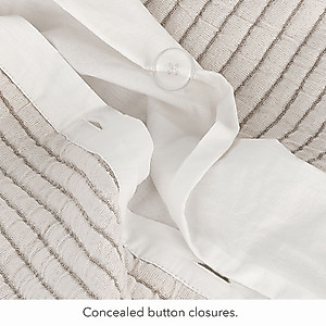Nate Home by Nate Berkus 3-Piece Cotton Matelasse Duvet Cover Set | Lightweight Breathable Bedding from mDesign - King Size - Includes 1 Duvet Cover, 2 Pillow Shams, Pearl/Morel (Cream)