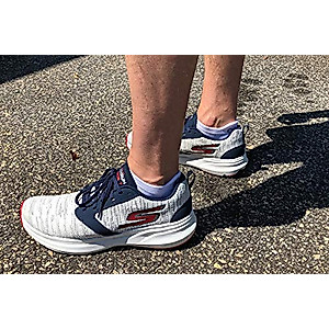 OS1st Plantar Fasciitis Socks FS4, Plantar Fasciitis Relief, Arch Support and Overall Foot Health (No Show, Mint, Medium)