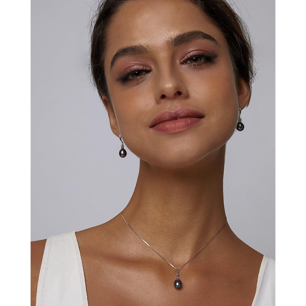 Michooyel 925 Sterling Silver Freshwater Cultured Pearl Dangle Drop Earrings for Women AAA+ Quality 8mm Black Pearl Earrings Cubic Zirconia Women's Earrings