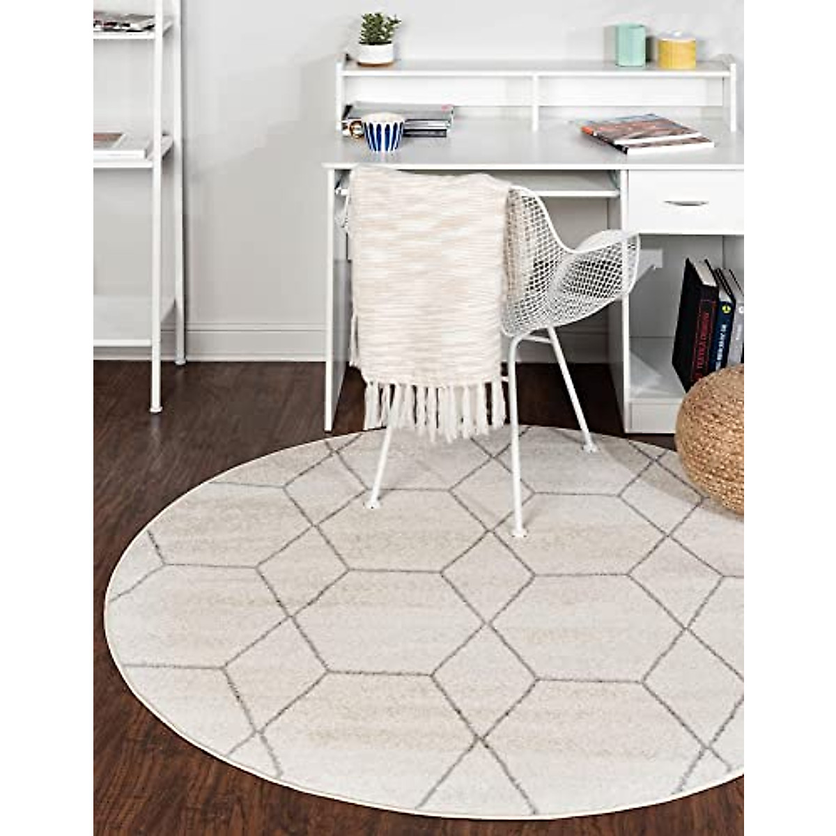Unique Loom Trellis Frieze Collection Area Rug - Geometric (3' Round, Ivory/ Gray)