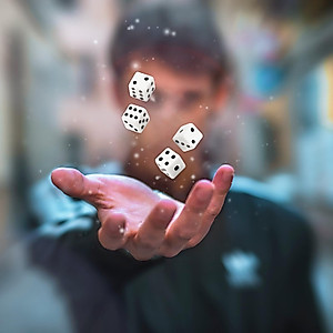 300 Pieces Dices Set Mini Dice 6 Sided Game Dices Tiny Square Corner Dice (0.27 Inch/7mm)