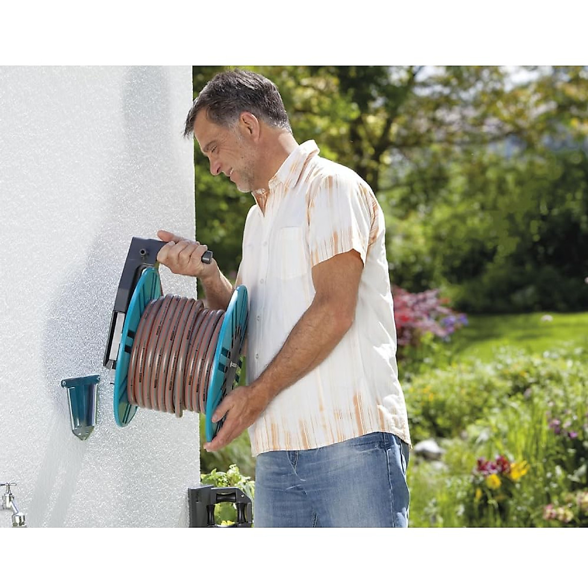 Gardena 2650 164-Foot Wall Mount Removable Garden Hose Reel With Hose Guide