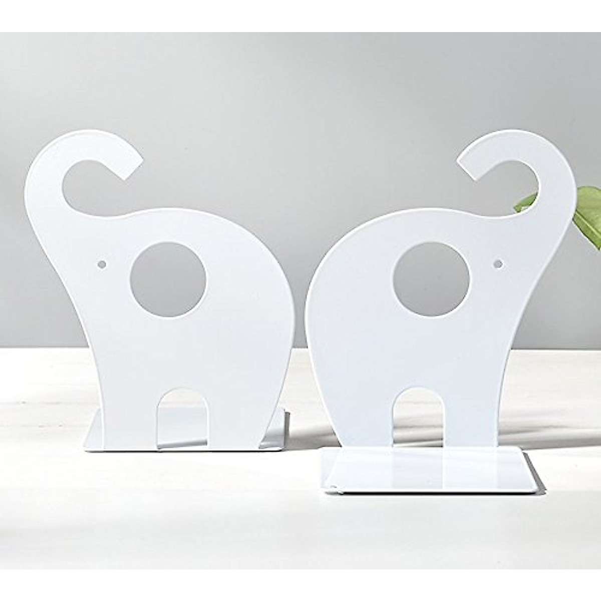 Leoyoubei Vintage Bookends with Felt Pads to Protect Bookshelf Bookcase Non-Slip Heavy Steel Elephant 1 Pairs White