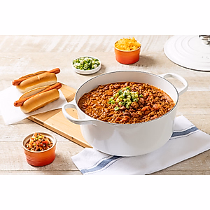 Le Creuset Enameled Cast Iron Signature Round Dutch Oven, 3.5 qt. , White