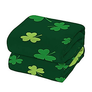 DoremiHome St. Patrick's Day Throw Blanket 40x50 inches Soft Cozy Plush Bed Blanket Fuzzy Throw for Sofa Couch, Lap TV Blanket Comfort Caring Gift - Green Lucky Shamrocks Irish Clover