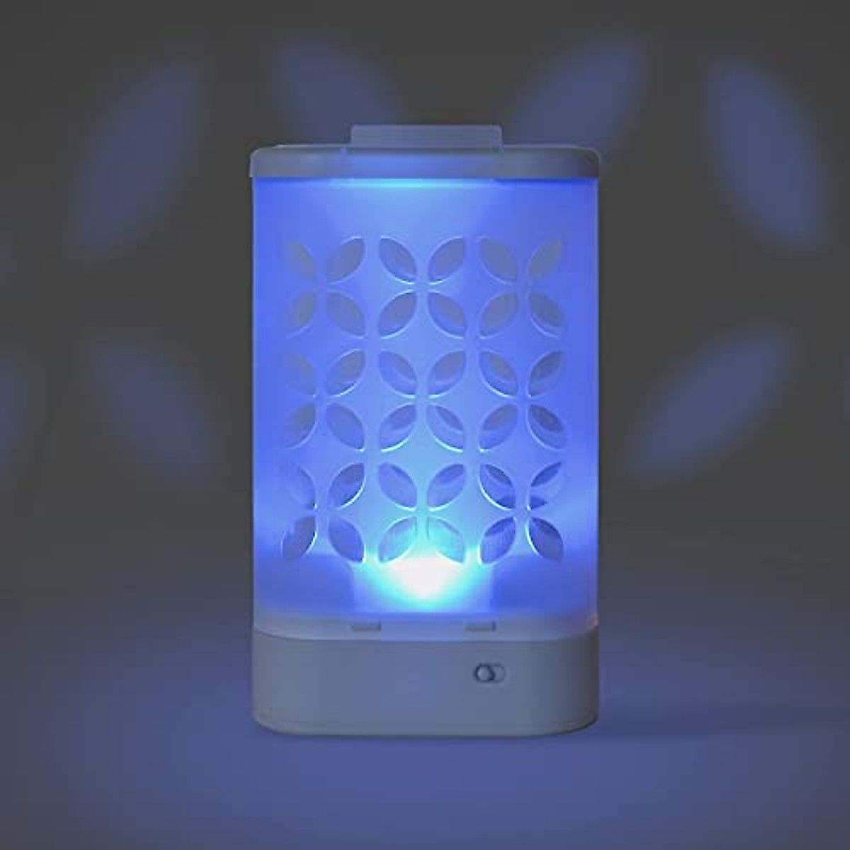 Catchmaster Luma Flying Insect Trap 1-Pack, Fruit Fly Traps for Indoors & Outdoors, Protect House Plants from Gnats, Mosquito Trap & Bug Catcher, Pet Safe, Pest Control for Home, Kitchen, Camping, RV