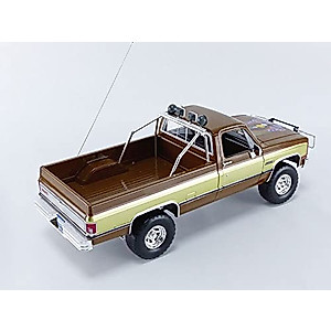 Greenlight Fall Guy Stuntman Association 1982 GMC K-2500 Sierra Grande 1/18