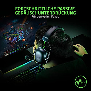 Razer BlackShark V2 - USB Soundcard , Esports Gaming Headset, 50mm Driver Cable, Noise Reduction, for PC, Mac, PS4, Xbox One and Switch