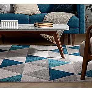 Well Woven Isometry Blue & Grey Modern Geometric Triangle Pattern Area Rug 7'10" x 9'10" Soft Shed Free Easy to Clean Stain Resistant