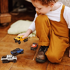 weilaga 4 PCS Pull Back Off-Road Cars,Die-cast Metal Toy Vehicles with Openable Doors for Kids Boys Girls