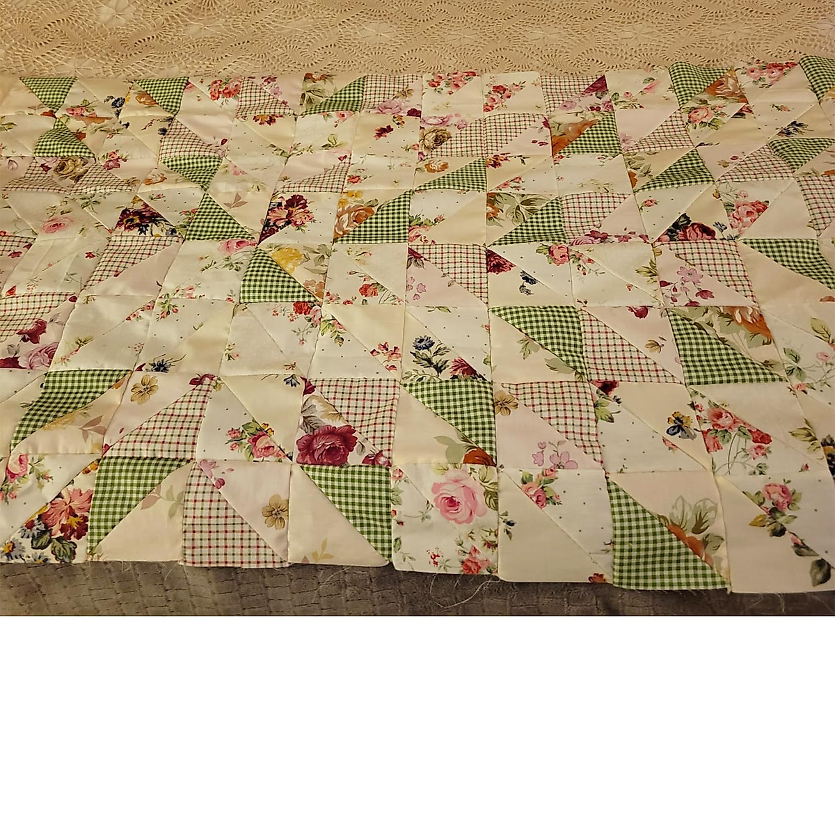 Hanjunzhao Vintage Rose Floral Plaid Fat Quarters Fabric Bundles for Quilting Sewing Crafting,18 x 22 inches