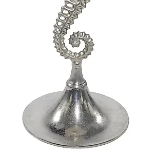 Deco 79 Aluminum Metal Sea Horse Side End Accent Table End Table, Side Table 16" x 16" x 29", Silver