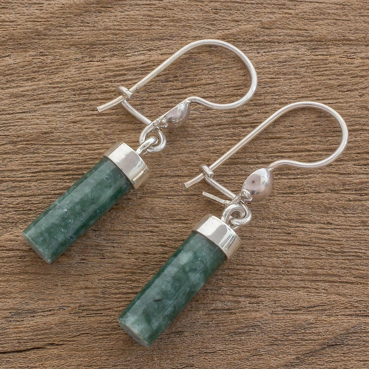 NOVICA Artisan Jade Dangle Earrings Green Cylindrical from Guatemala Sterling Silver [1.4 in L x 0.2 in W x 0.2 in D] ' Green Mayan Pillars'