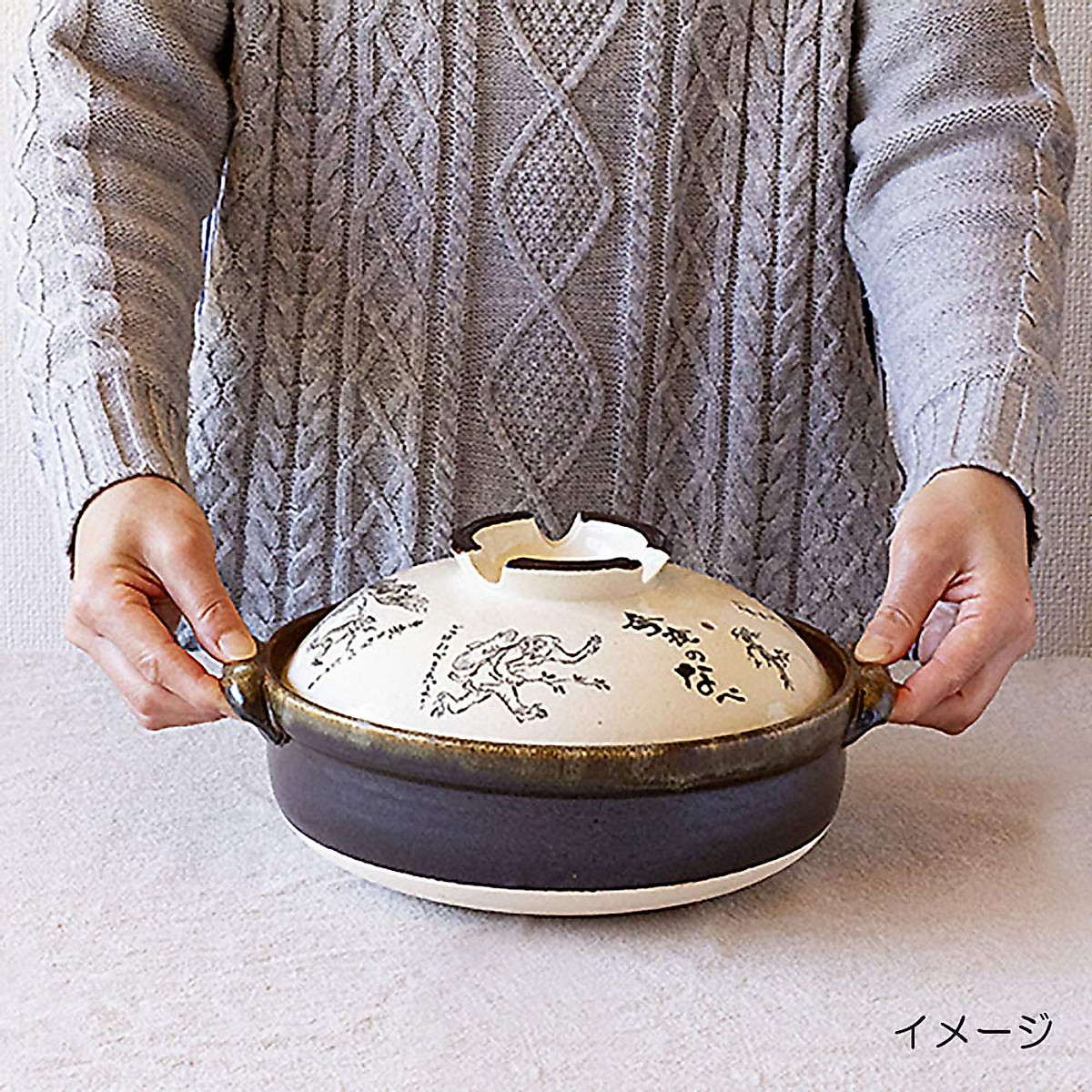 Saji Pottery Banko Ware Earthenware Pot, No. 8, Bird and Beast Play, Made in Japan, 24-803, White, 8.5 fl oz (2,400 ml)