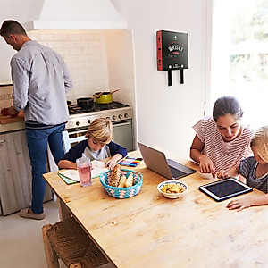 CHIC FIRE Designer Fire Blanket 47” x 47” - Stylish Fire Blanket for Home & Kitchen - Flame-Retardant Fiberglass Emergency Blanket - Designed for Kitchen, Workspace, Restaurant - Red Whisky