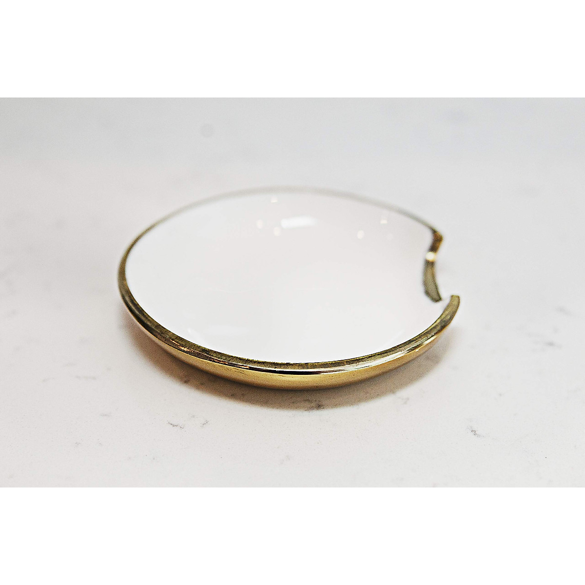 Alchemade White Spoon Rest - Stylish Brass And Enamel Aesthetic Cooking Spoon Holder In A Mid-century Style For Your Kitchen - Jewelry Trinket Holder For Your Bedroom Or Soap Dish For Your Bathroom