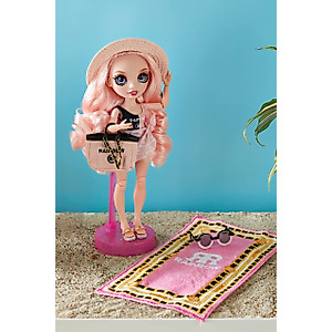 Rainbow High Pacific Coast Bella Parker- Pink Fashion Doll with 2 Designer Outfits, Pool Accessories Playset, Interchangeable Legs, Toys for Kids, Great Gift for Ages 6-12+ Years