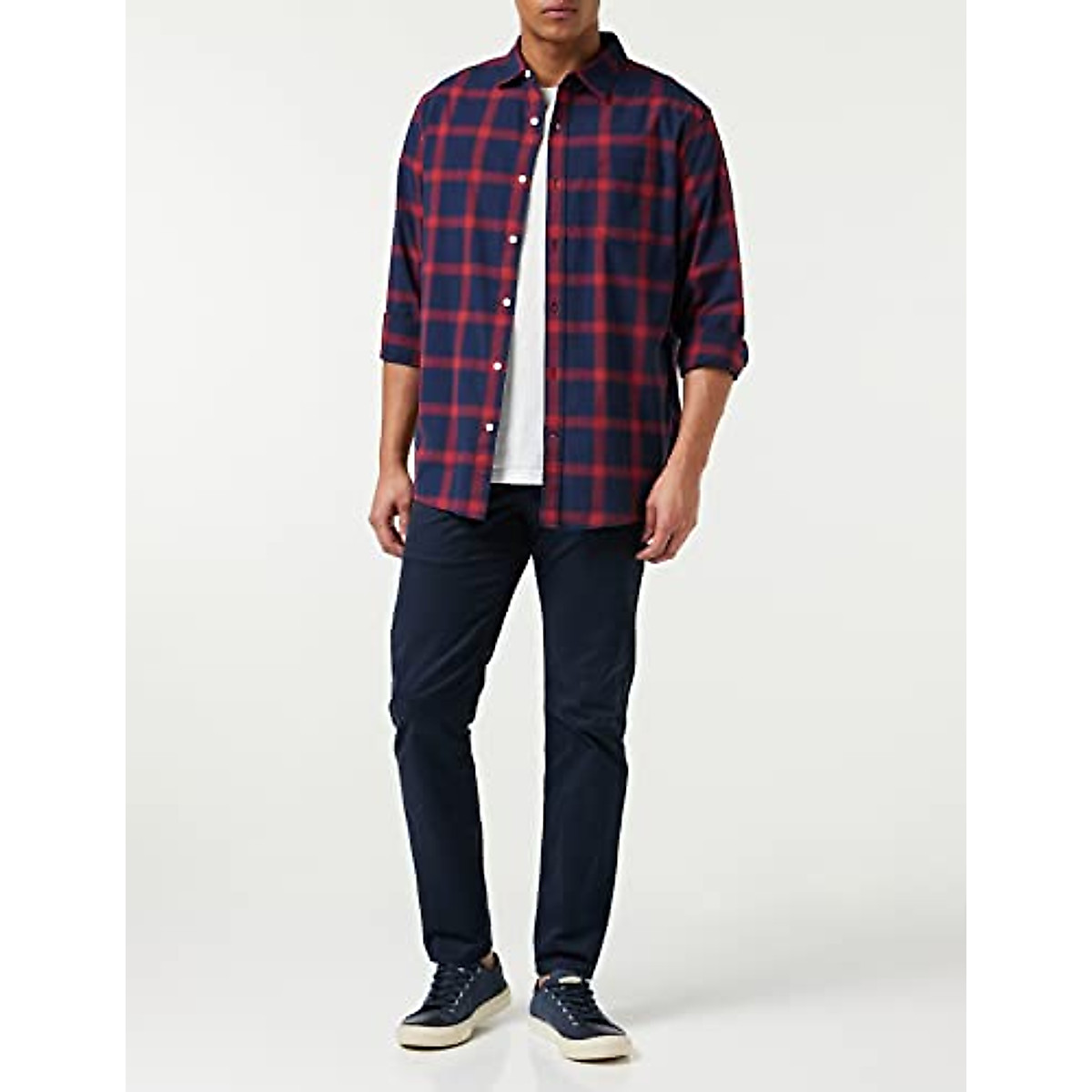 Amazon Essentials Men's Long-Sleeve Regular-Fit Stretch Poplin Shirt, Navy Red Buffalo Plaid, Medium