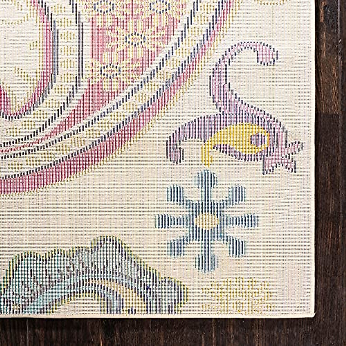 Unique Loom Estrella Collection Colorful, Paisley, Floral, Abstract, Modern Area Rug, 5 x 8 ft, Beige/Pink