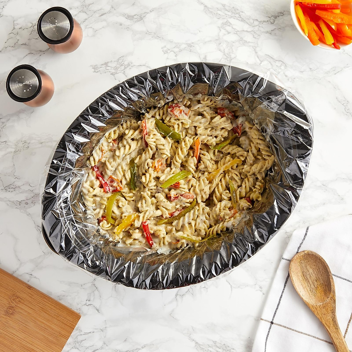 100 Pack Slow Cooker Liners, Clear Plastic Cooking Bags for Oval or Round Pot, 3-8 QT, Easy Clean Up, Regular Size, Disposable (13x21 in, Bulk Pack)