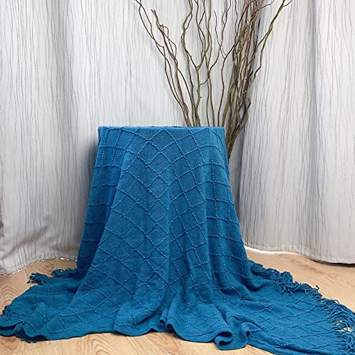 TXDYB 1 Pcs 50"x60" Blue Argyle Design Soft Warm Boho Knitted Throw Blanket with Tassels for Women, Men and Kids. Suitable for Travel Camping Office Hotel,Decoration for Bed, Sofa and Room