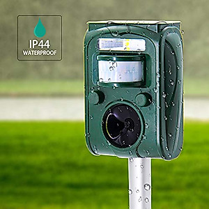 Lulu Home Ultrasonic Animal Repeller, Outdoor Weatherproof Solar Powered Rodent Repeller with Motion Activated Flashing LED Light, Repel Dogs, Cat, Squirrels, Raccoon, Rabbit, Fox & More