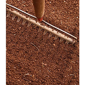 American Excelsior Curlex Erosion Control Blanket Landscape Roll with Biodegradable Staples 2-1/2'x50'