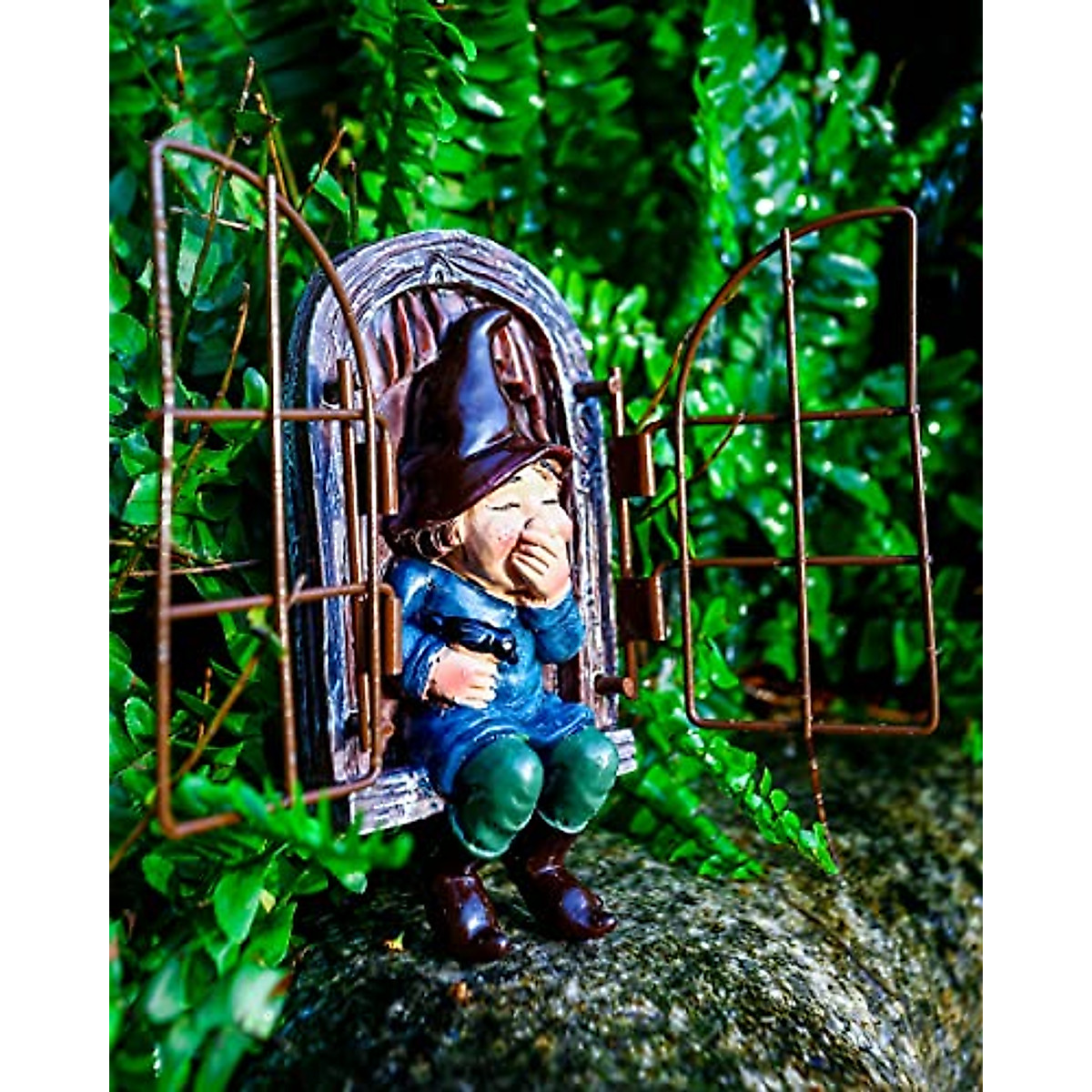 Gnome Tree Decorations Outdoor, Tree Stump Decor, 5.5 Inch Gnomes Garden Decorations, Elf Out The Door Tree Hugger, Funny Back Yard Decor, Garden Peeker Yard Art (Women)