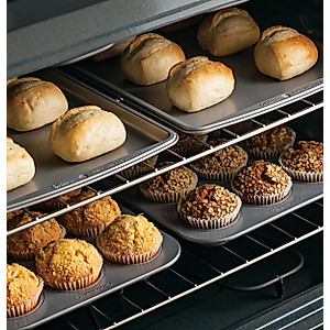 GE® 30" Free-Standing Electric Range