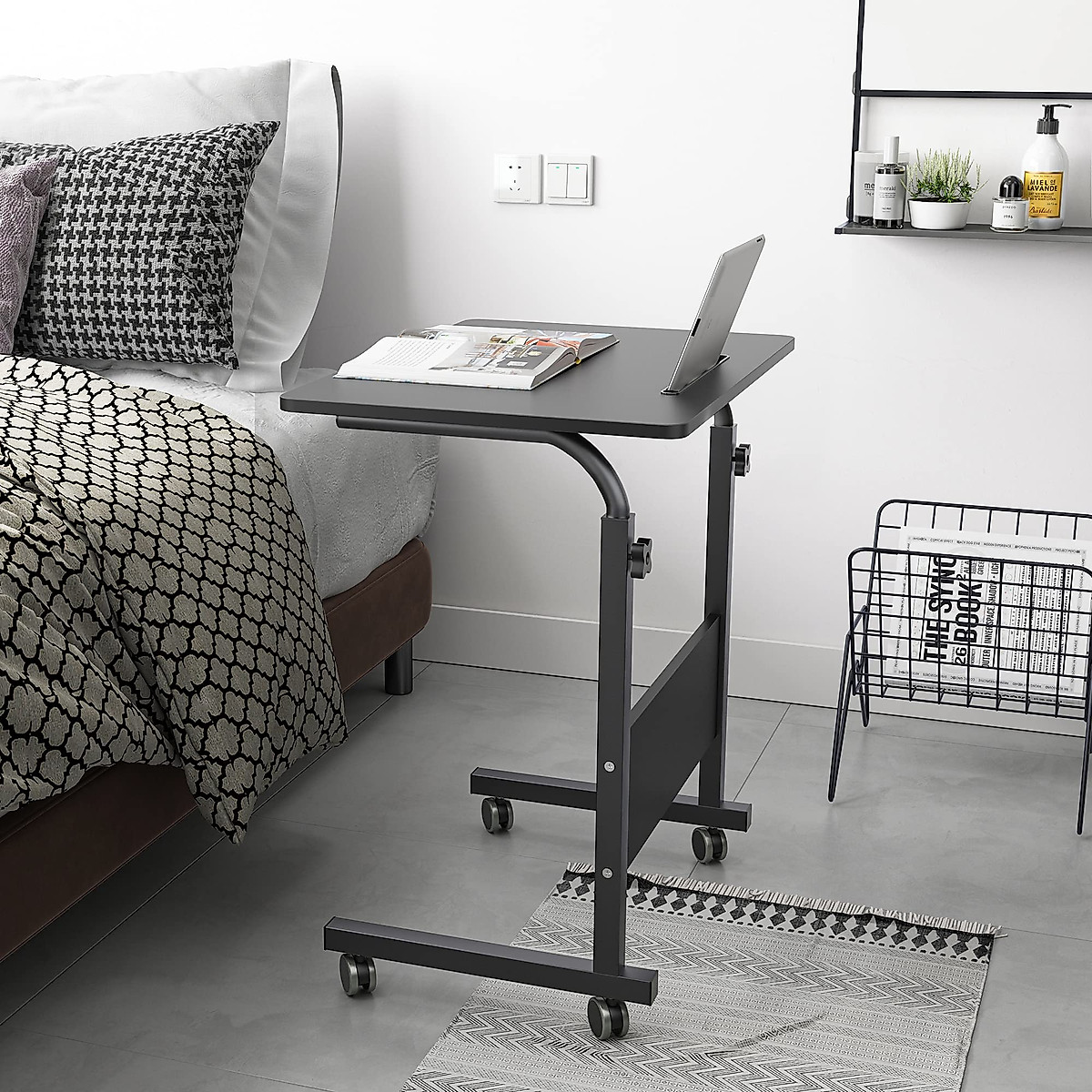 SogesHome 23.6'' Portable Computer Desk - Adjustable Standing Desk with Tablet Slot, Laptop Cart, and Mobile Bed Table, Black