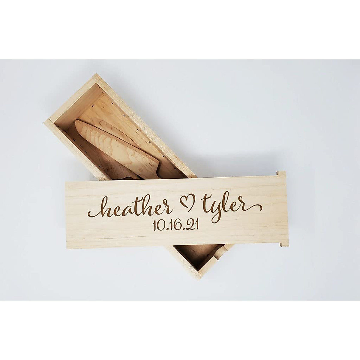 Personalized Wooden Cake Set, Laser Engraved Cake Set With Heart,Wedding Gift,Anniversary Gift,Wooden Knife And Server,Rustic Cake Set,Wedding Cake Cutting Set, Farmhouse Cake Server