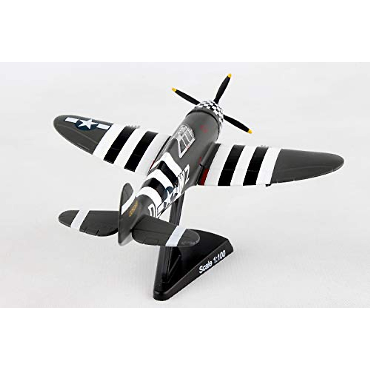 Daron Postage Stamp P-47 Thunderbolt Snafu 1/100 PS5359-3,Black