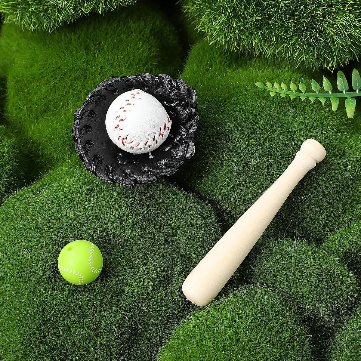 NUOBESTY Halloween Miniatures 1 Set of Miniature Baseball Bats Gloves Kit Decorative Simulation Tiny House Accessories Baseball Birthday Decorations