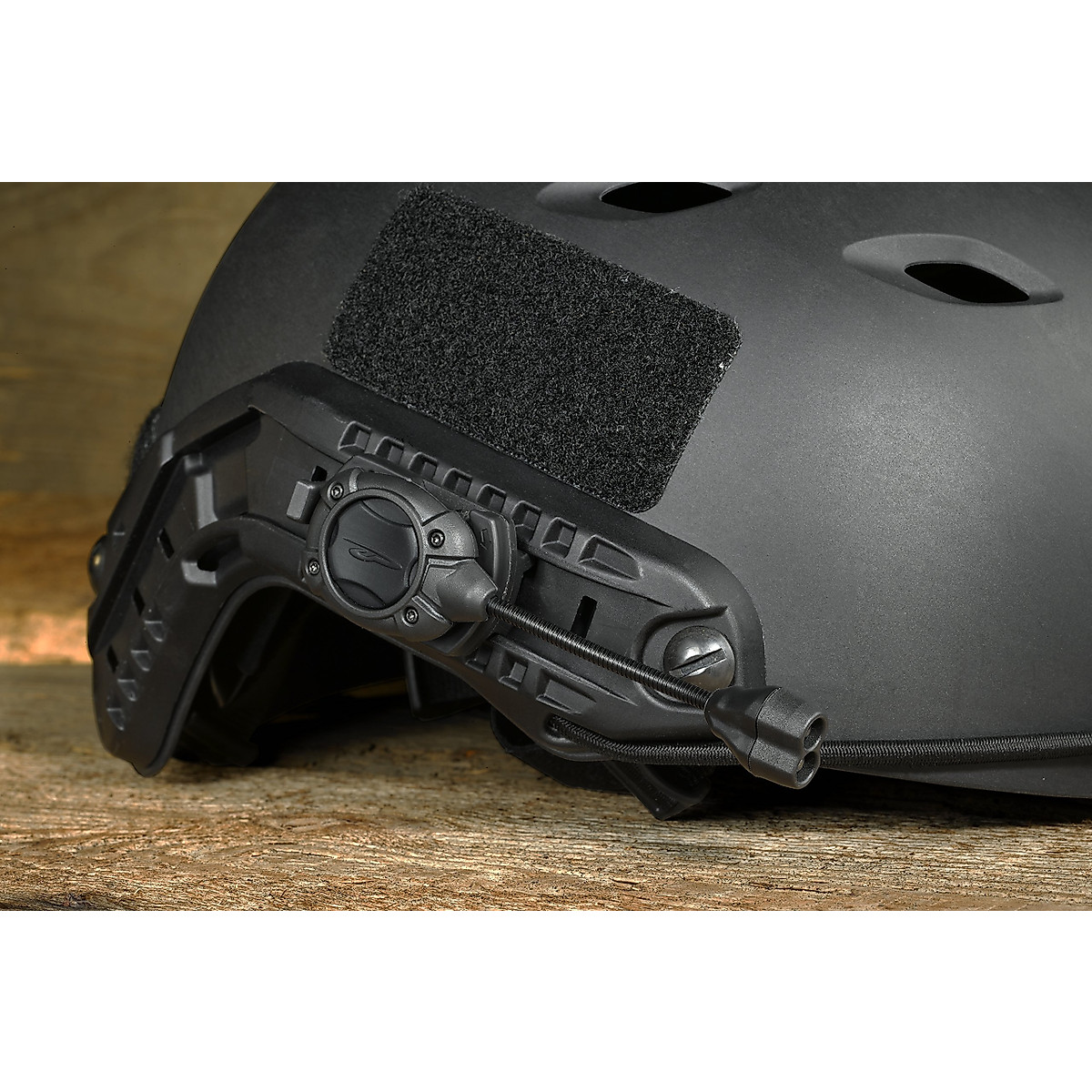 Princeton Tec Switch MPLS 10 Lumen Ultrabright Red/White LED Light, Universal Mounting System for Hardhats and Flexi-Neck Design, Essential for Law Enforcement, Military, and Trade Work, Black