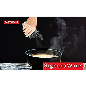 Salt and Pepper Shakers Moisture Proof Set of 2 Large Salt Shaker to go Camping Picnic Outdoors Kitchen Lunch Boxes Travel Spice Set Clear with Black Lids Plastic Airtight Spice Jar Dispenser