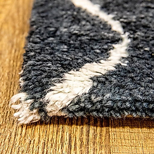 Westside Market Moroccan Gray Rug Handmade Area Rug 100% Wool, 8' x 10'