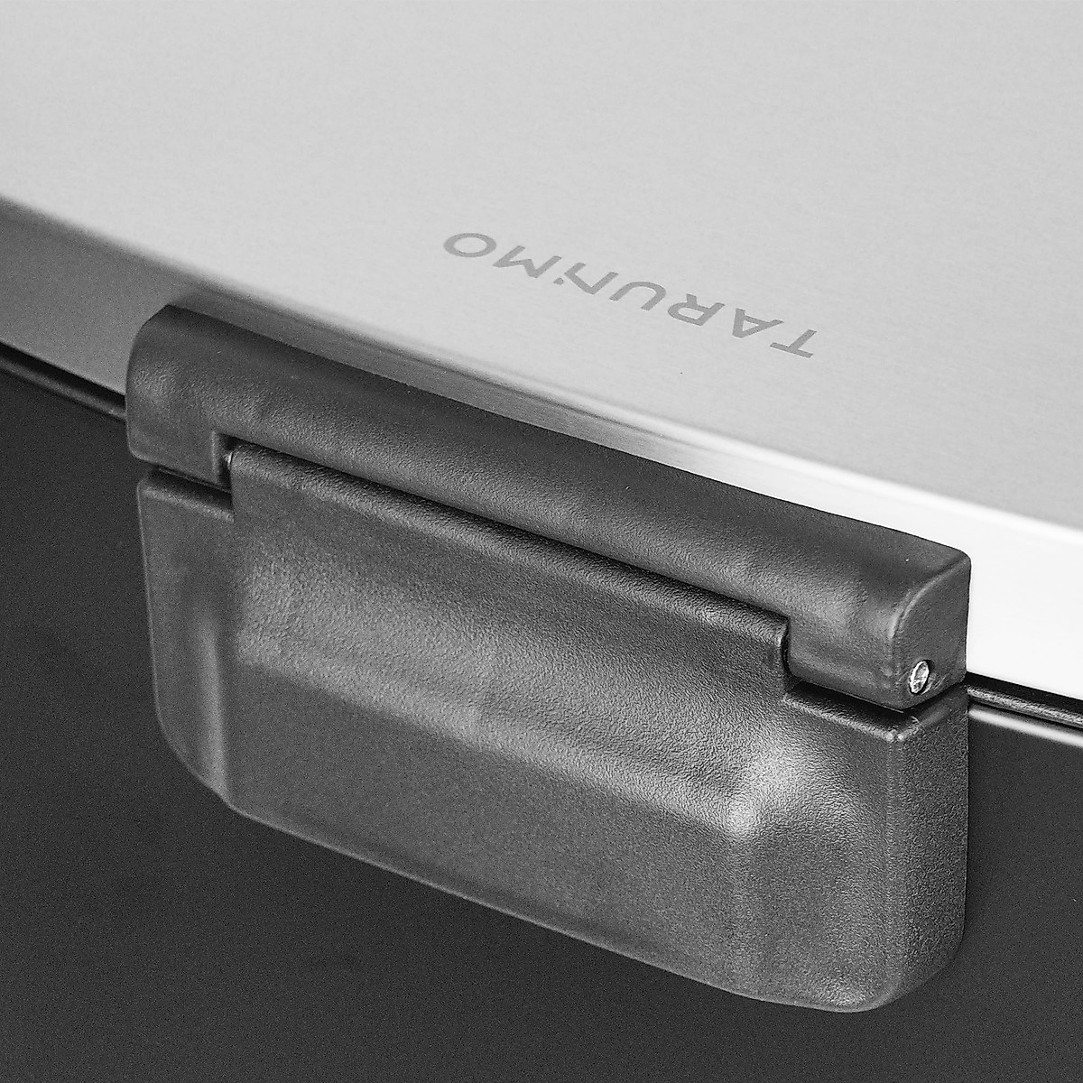 TARUNMO Garbage Can 13 Gallon Tall Kitchen Soft Close Lid,Stainless Steel Trash Can 13 Gallon Step-on,50 Liter Trash Can Commercial, Trash Can Kitchen 13 Gallon Fingerprint-Resistant