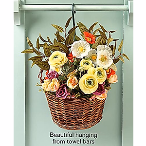 The Lakeside Collection Hanging Wicker Wall Basket with Plastic Liner for Indoor Display