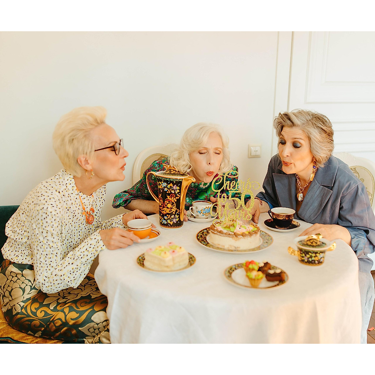 AHAORAY Cheers to 50 Years Cake Topper - Gold Glitter 50th Birthday Cake Decorating Supplies, Perfect for 50th Anniversary or Fifty Birthday Party, Photo Booth Props