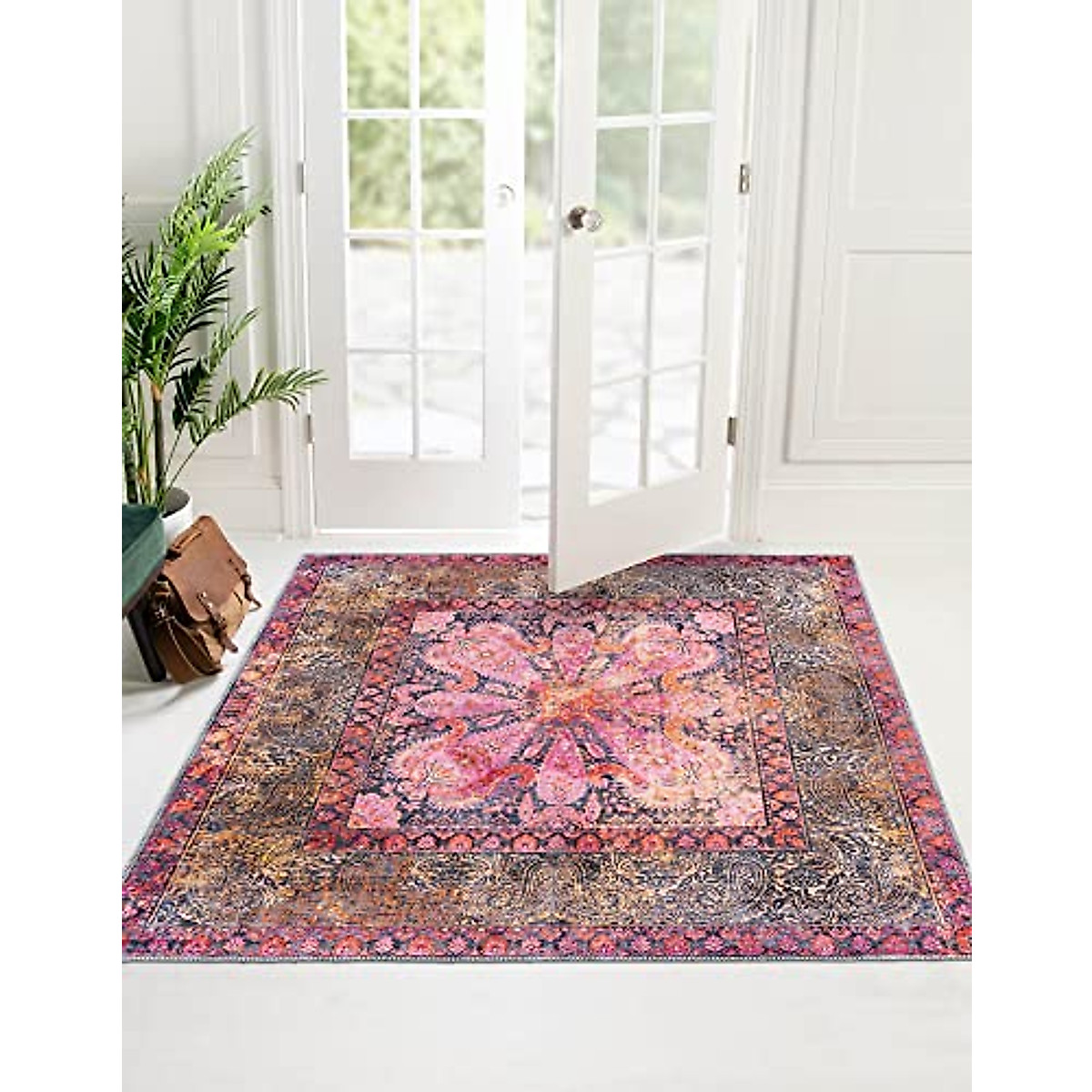 Unique Loom Mangata Collection Area Rug - Mona (Square 5' 3" x 5' 3", Pink/Beige)