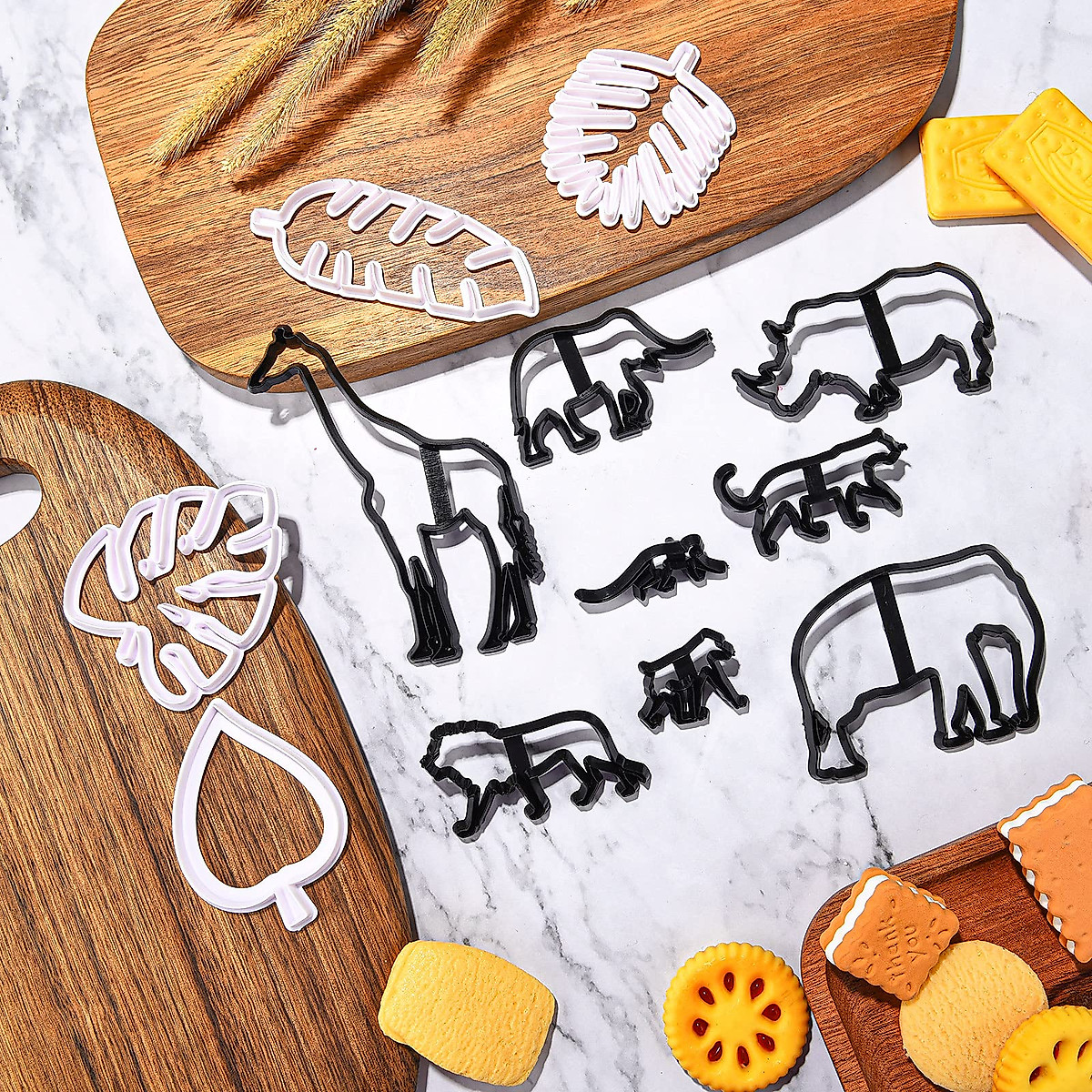12 Pieces Tropical Leaf Cookie Cutter and Animals Cookie Cutter Hawaiian Palm Leaves Fondant Cutters Set Giraffe Elephant Lion Monkey DIY Craft Mold