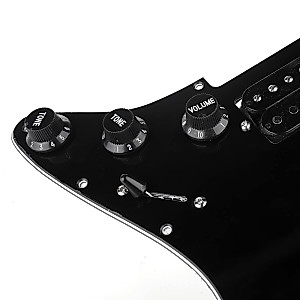 Musiclily Basic 11 Hole HSS Loaded Guitar Strat Pickguard Prewired Pickguard with Alnico 5 Pickup Humbucker for Fender American/Mexican Stratocaster Standard Modern Style Electric Guitar, 3Ply Black