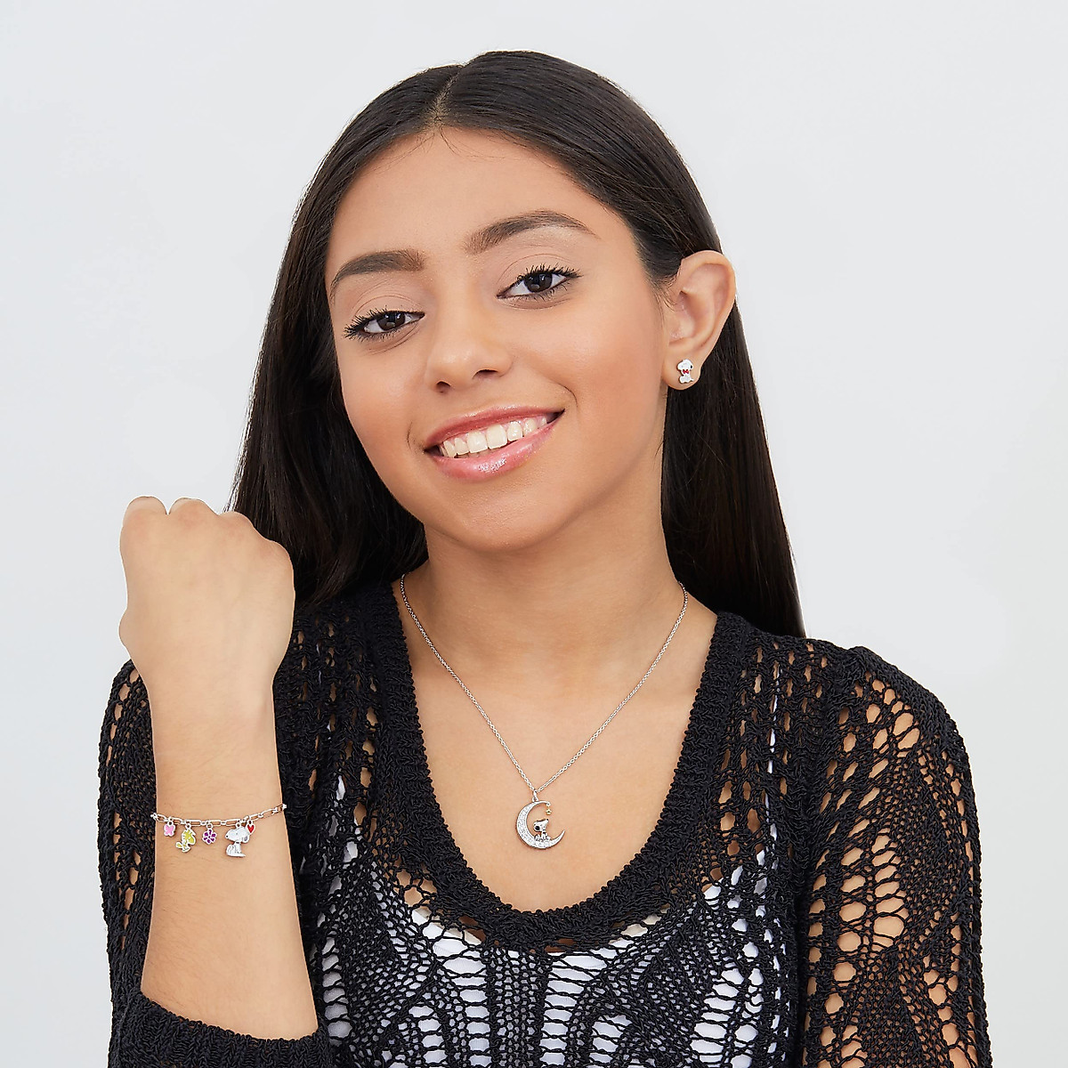 PEANUTS Womens Adjustable Lariat Charm Bracelet - Silver Plated Enamel Charm Bracelet with Snoopy - Official License