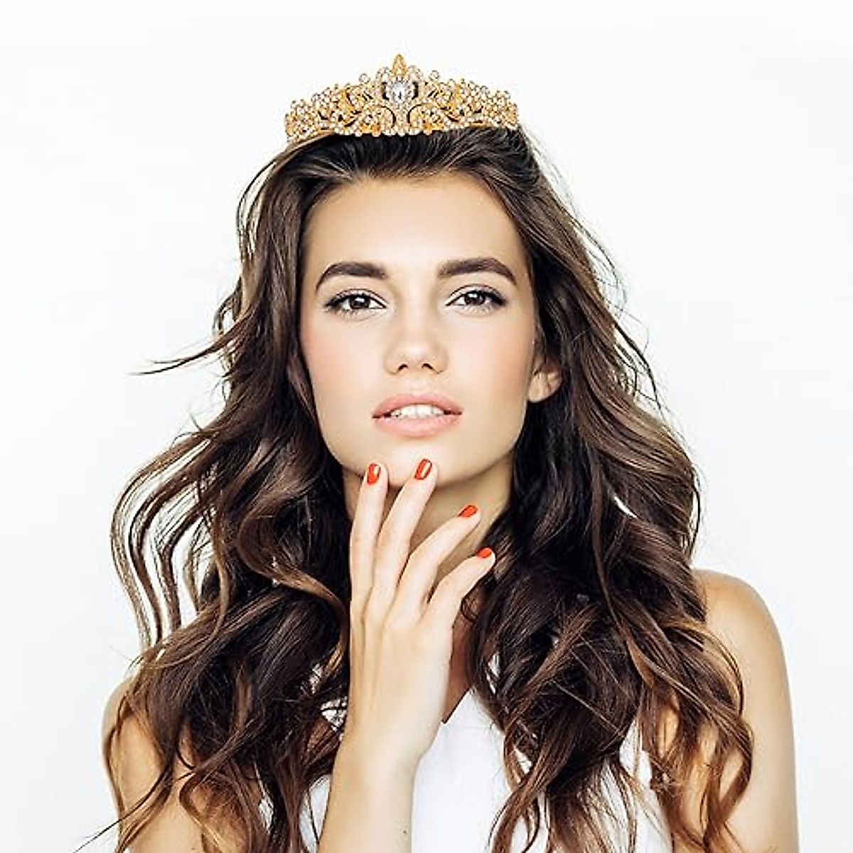 GINZU Birthday Queen Sash and Crystal Tiara Set, Gold Tiara and Crowns for Women Birthday Gift for Girl Kit Decorations Set Rhinestone Hair Accessories Glitter Stain Silk Sash for Party