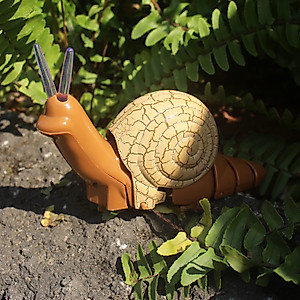 Tipmant Realistic RC Snail Remote Control Animal Toys Realistic Electronic Fake Insect Car Vehicle Kids Birthday Gifts