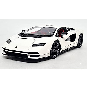 Maisto 1:18 Scale Dei-cast Lamborghini Countach LPI 800-4 White Color Special Edition