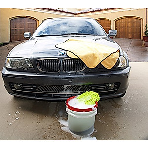 Kleen Freak Car Washing Drying Towel Large Microfiber Gold (24 in. x 36 in.) Plus Car Wash Microfiber Chenille Mitt Large Lime Green (10 in. x 8 in.) Detailing Quality