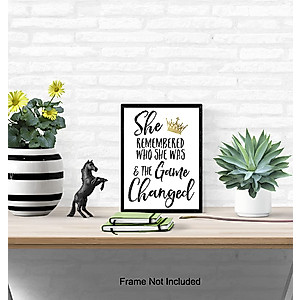 She Remembered Who She Was And the Game Changed Wall Art & Decor - Inspirational Positive Quotes Decor - Encouragement Gifts for Women, Teen Girls - Motivational Sayings Poster