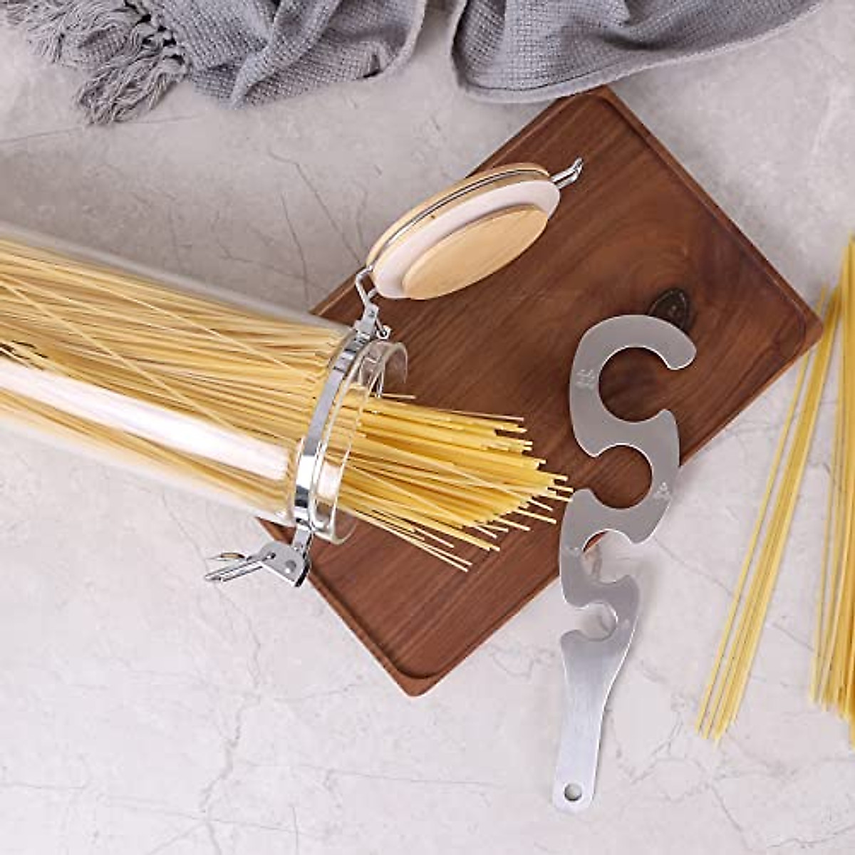 KKC HOME ACCENTS Glass Pasta Storage Container with Measuring Tool,Glass Spaghetti Storage Jar,Noodle Pasta Spaghetti holder Container,Tall Glass Storage Container Bamboo Lid,68 Floz